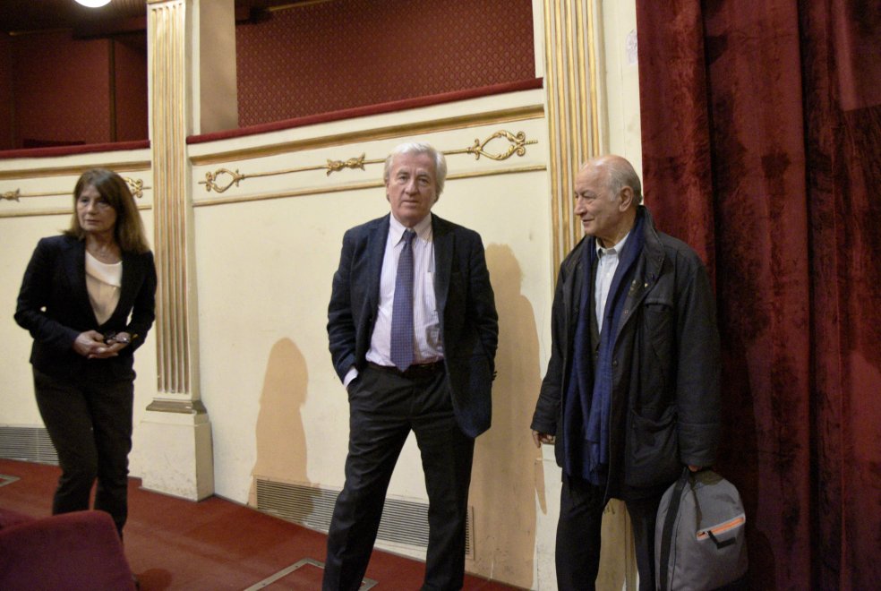 L'incontro del direttore Luca De Fusco e Walter Ferrara - la Repubblica