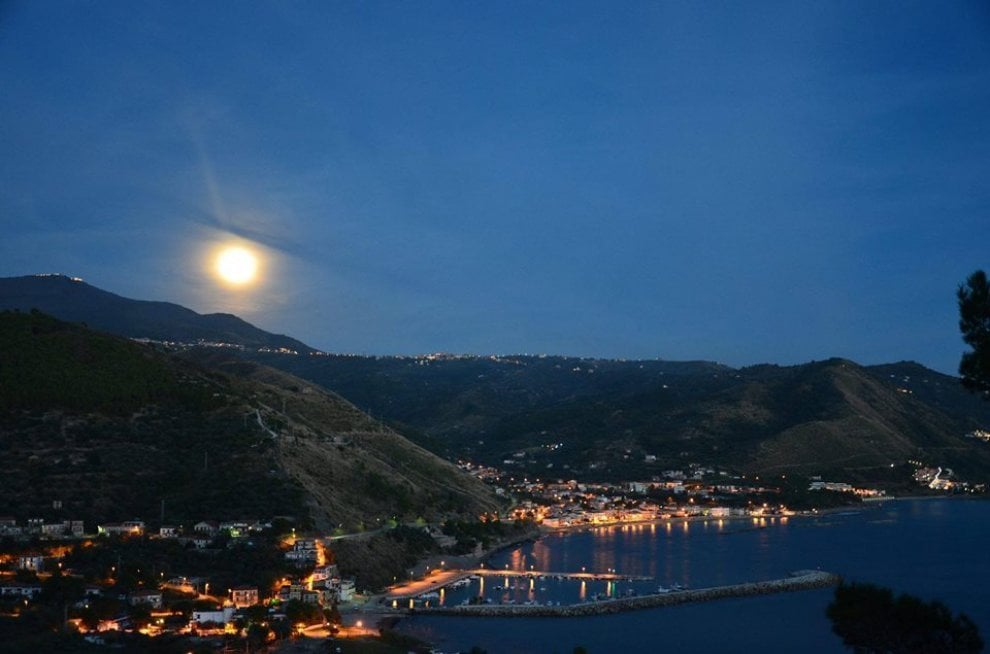 Cilento, nel borgo di Agnone parte il primo evento di animazione "FLAG ...