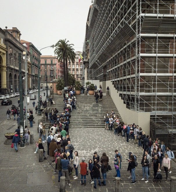 Napoli, file nei musei: boom per Canova e Caravaggio - la Repubblica