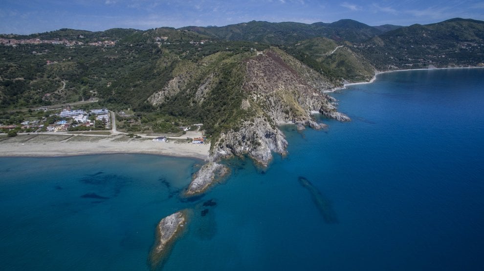 Cilento, in volo su Ascea Marina: il mare è uno spettacolo - la Repubblica