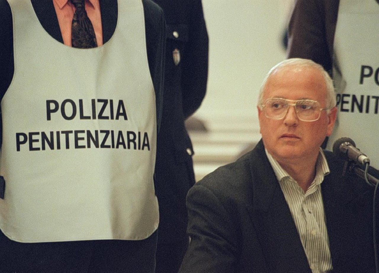 Cutolo, è morto il boss che fondò la Nuova Camorra Organizzata - la ...