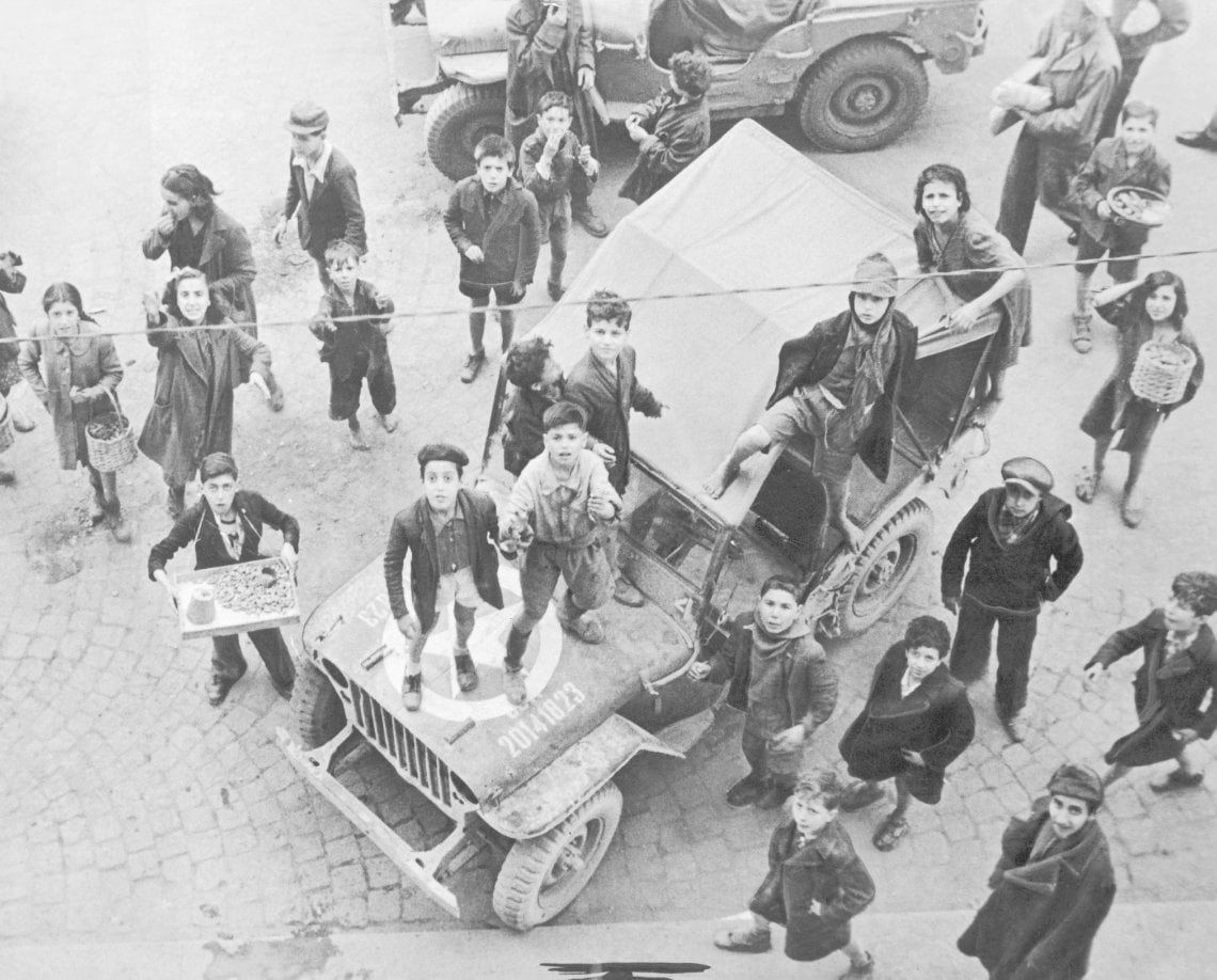 Napoli 1944: la storia del trozkista inglese che raccontava la libertà ...