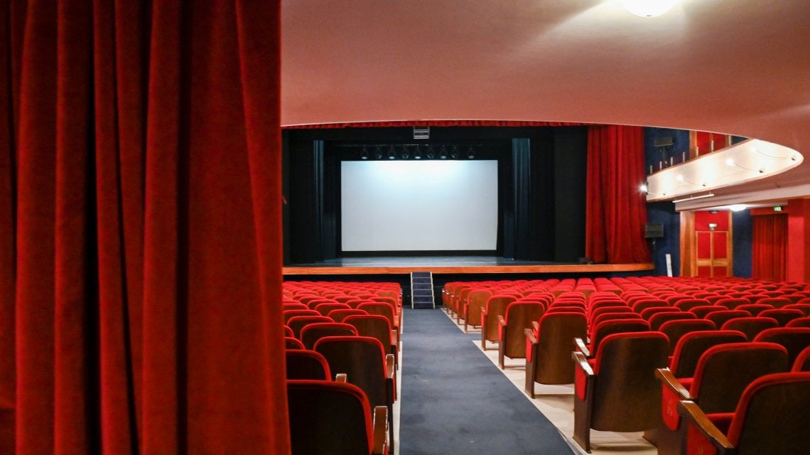 Teatro, festa al Vomero per i 90 anni del Diana: "È la casa degli ...
