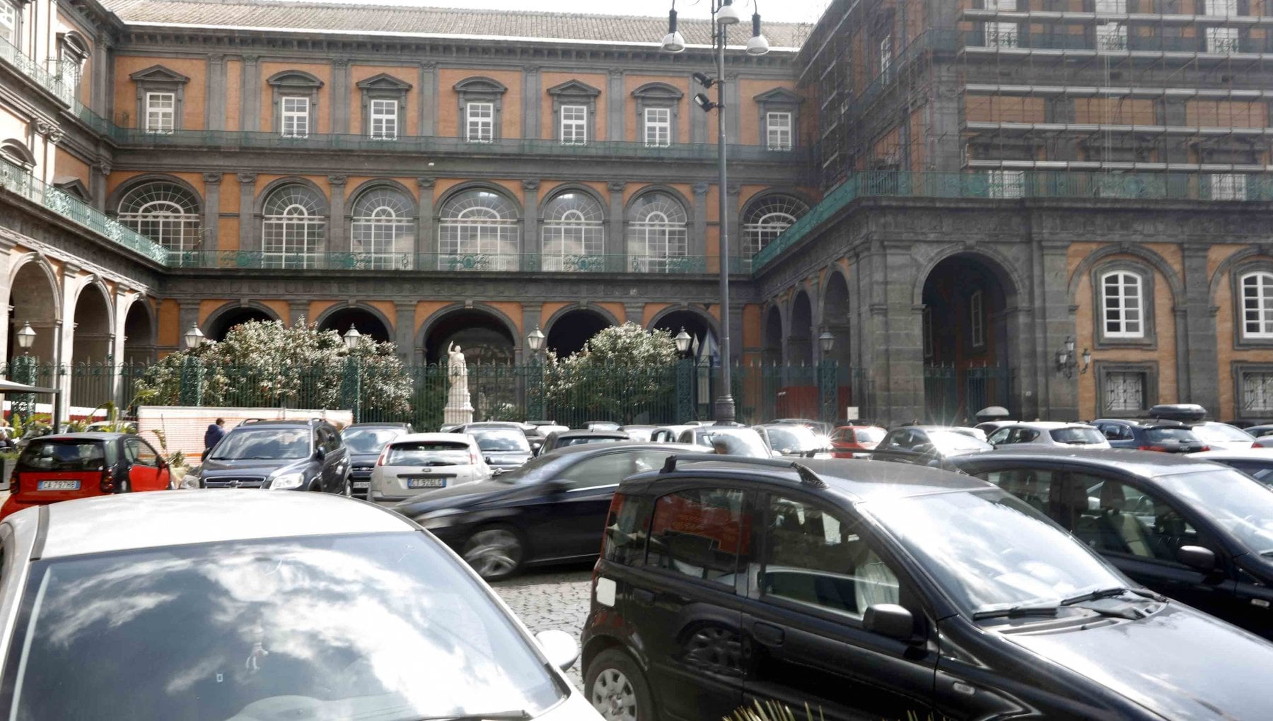 Napoli, la vicesindaca Laura Lieto: "In 3 anni recuperiamo il fronte ...