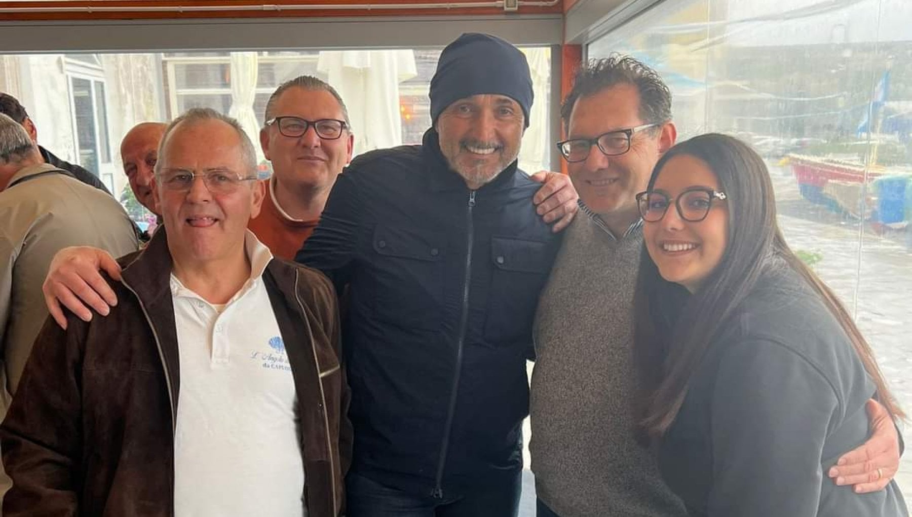 Spalletti con la famiglia a pranzo in penisola sorrentina, primo maggio ...