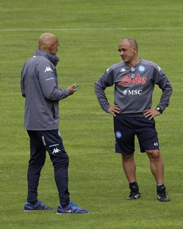 Calzona, chi è il tecnico scelto dal Napoli per il dopo Mazzarri - la ...