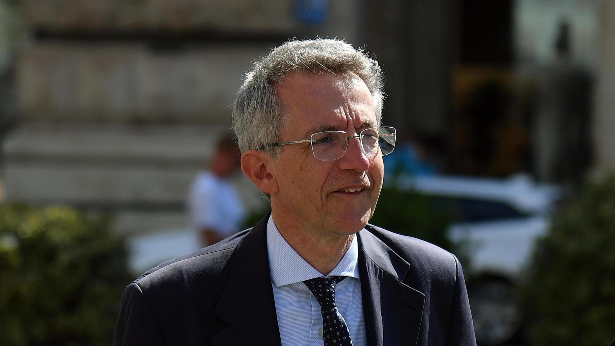 Manfredi diserta l’incontro di De Luca con l’Anci - la Repubblica