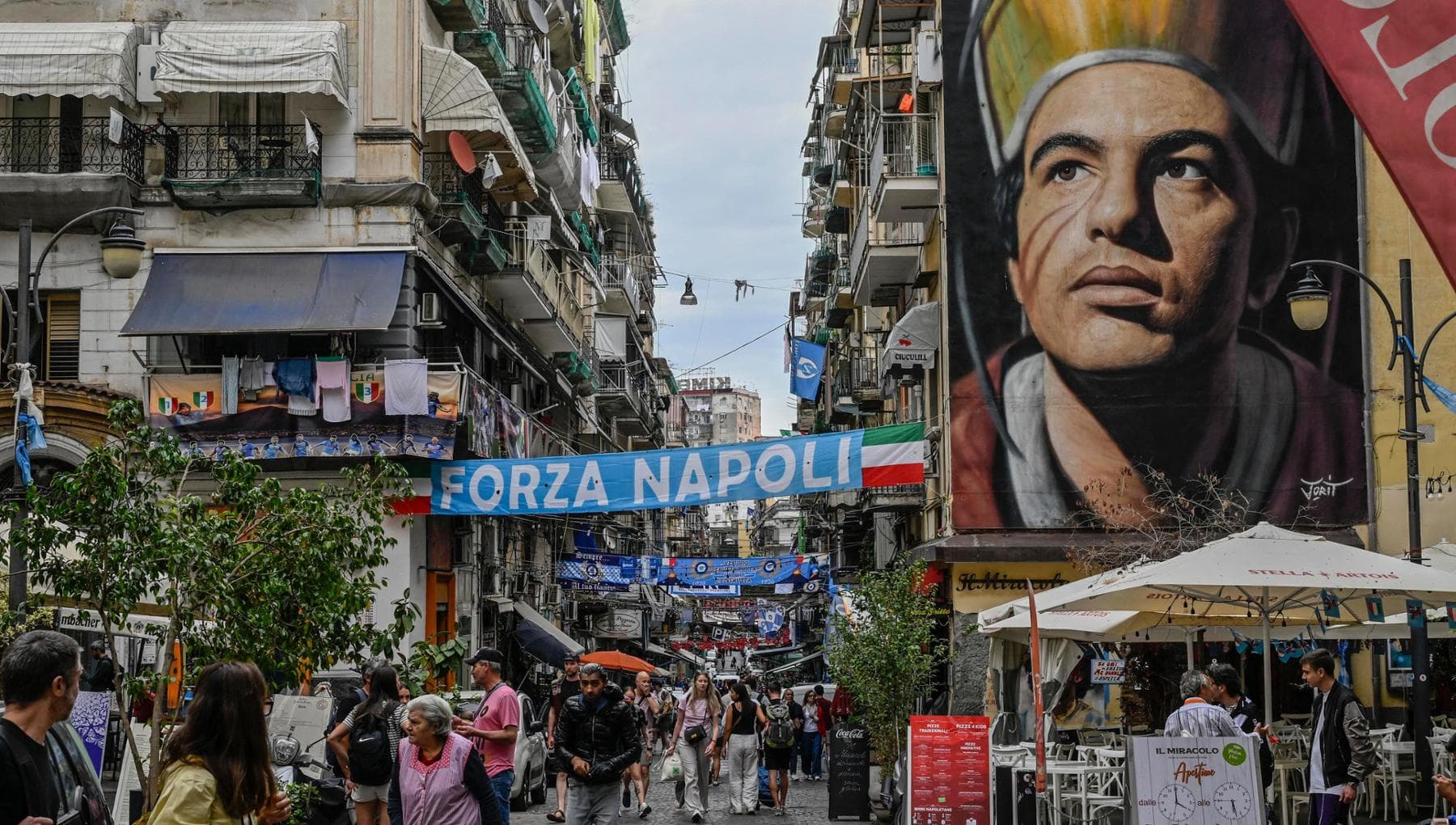 Napoli prepara lo scudetto: venerdì torna la “Zona Azzurra” del 2023 ...