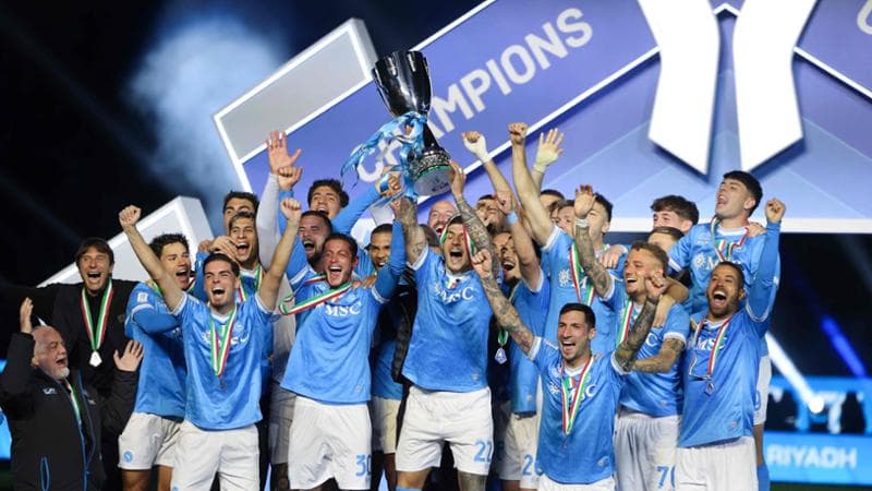 Il Napoli festeggia la Supercoppa “Ma la stagione non finisce qui ...