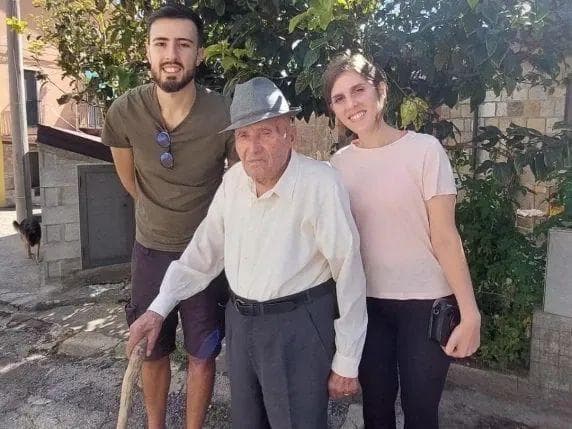 Avigliano in festa per l'uomo più longevo d'Italia: Vitoantonio Lovallo ...