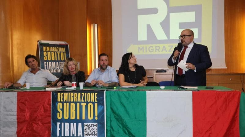 Casapound a Napoli, insulto fascista al 25 aprile: “Giorno nefasto, va ...