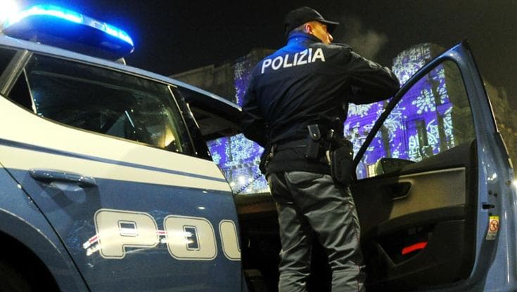 Donna chiama la polizia: “Ho visto rapire un neonato”. Ritrovato nella ...