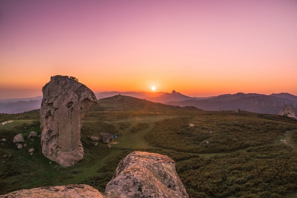 L'incanto dell'Argimusco: la "Stonehenge siciliana" che punta a ...