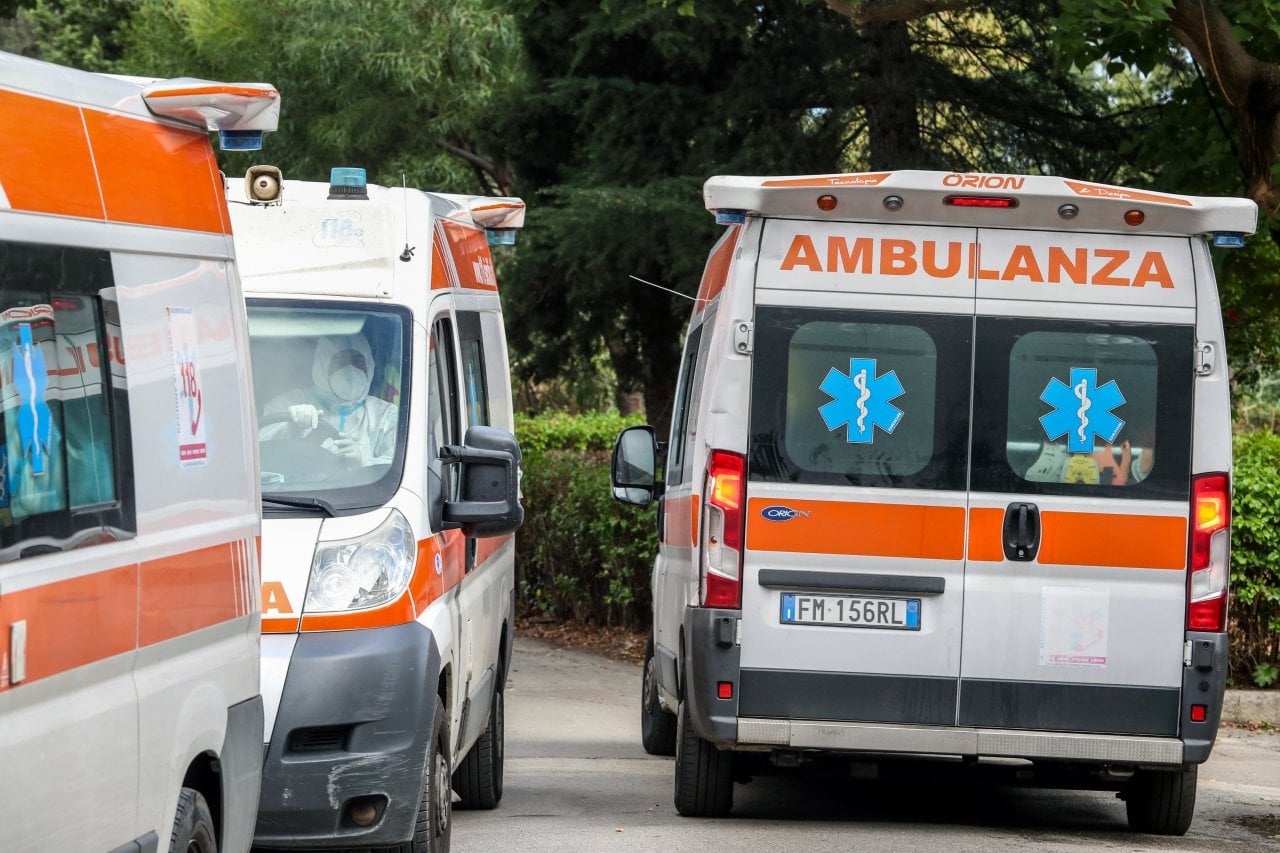 Una giornata con l'equipaggio di un'ambulanza del 118 di Palermo - la ...