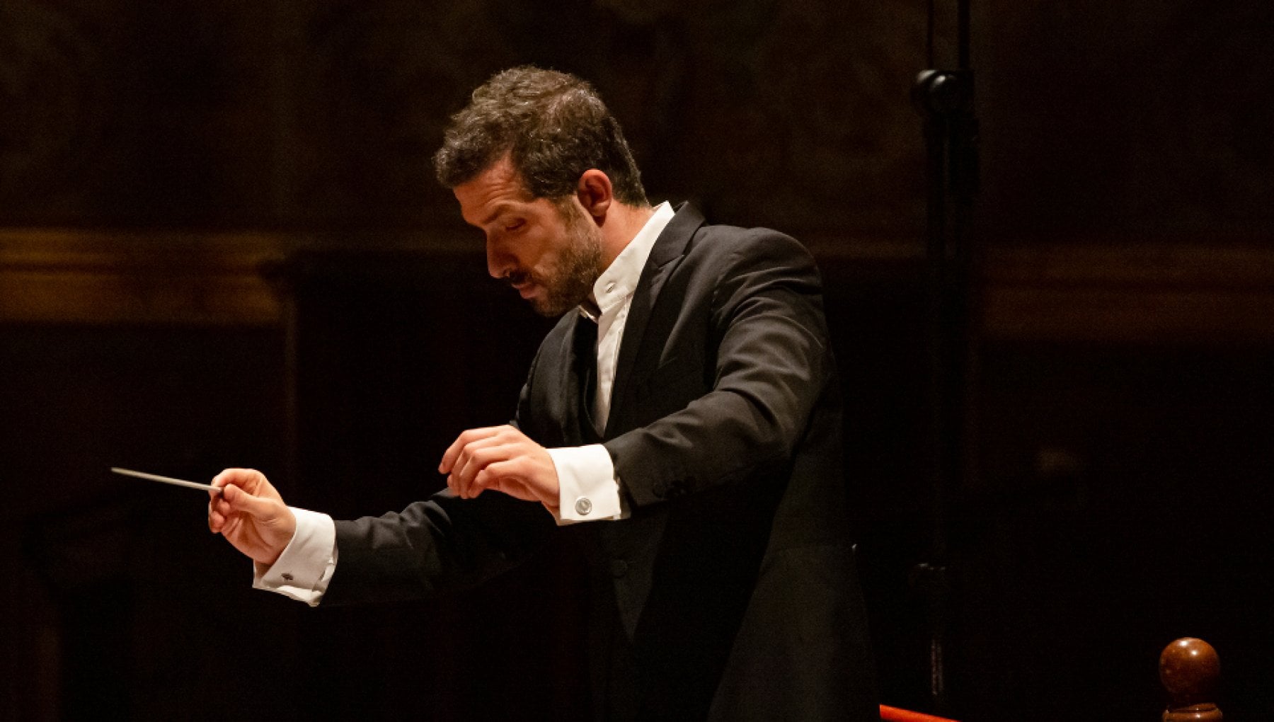 Palermo, musica di Cajkovskij in diretta dai teatri Massimo e Politeama ...