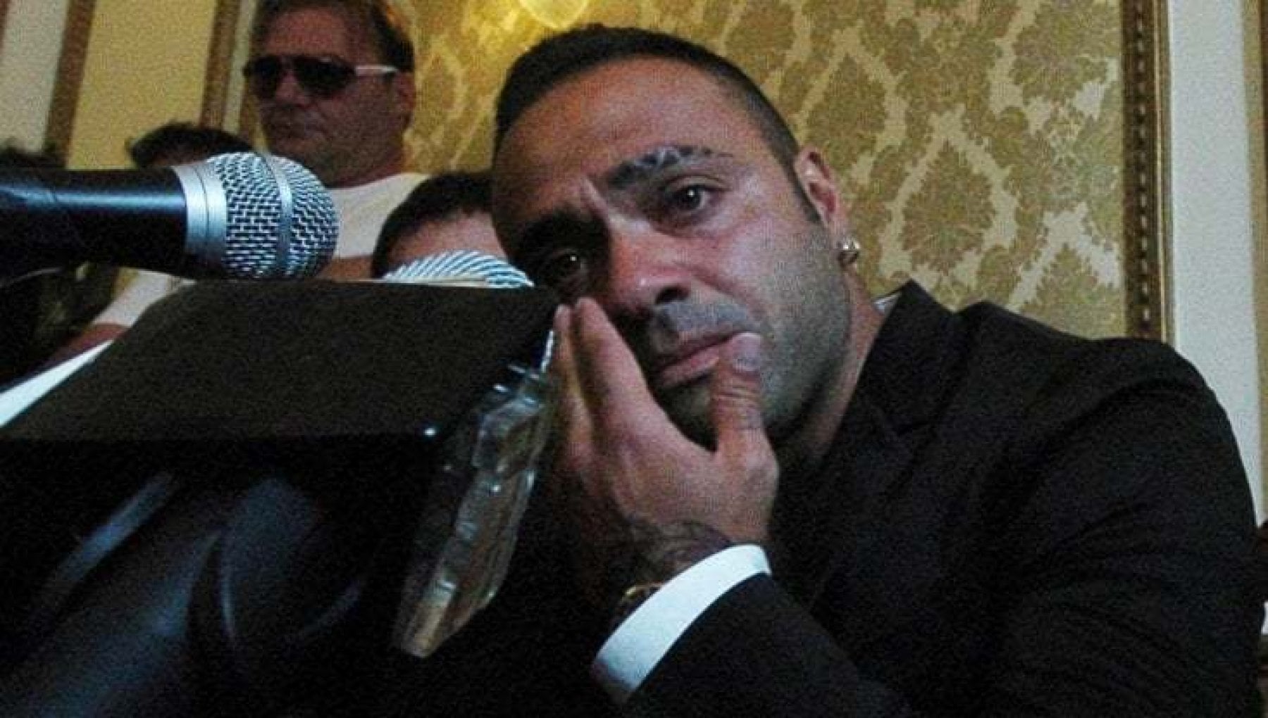 Mafia: Fabrizio Miccoli chiede di uscire dal carcere e l'affidamento in ...