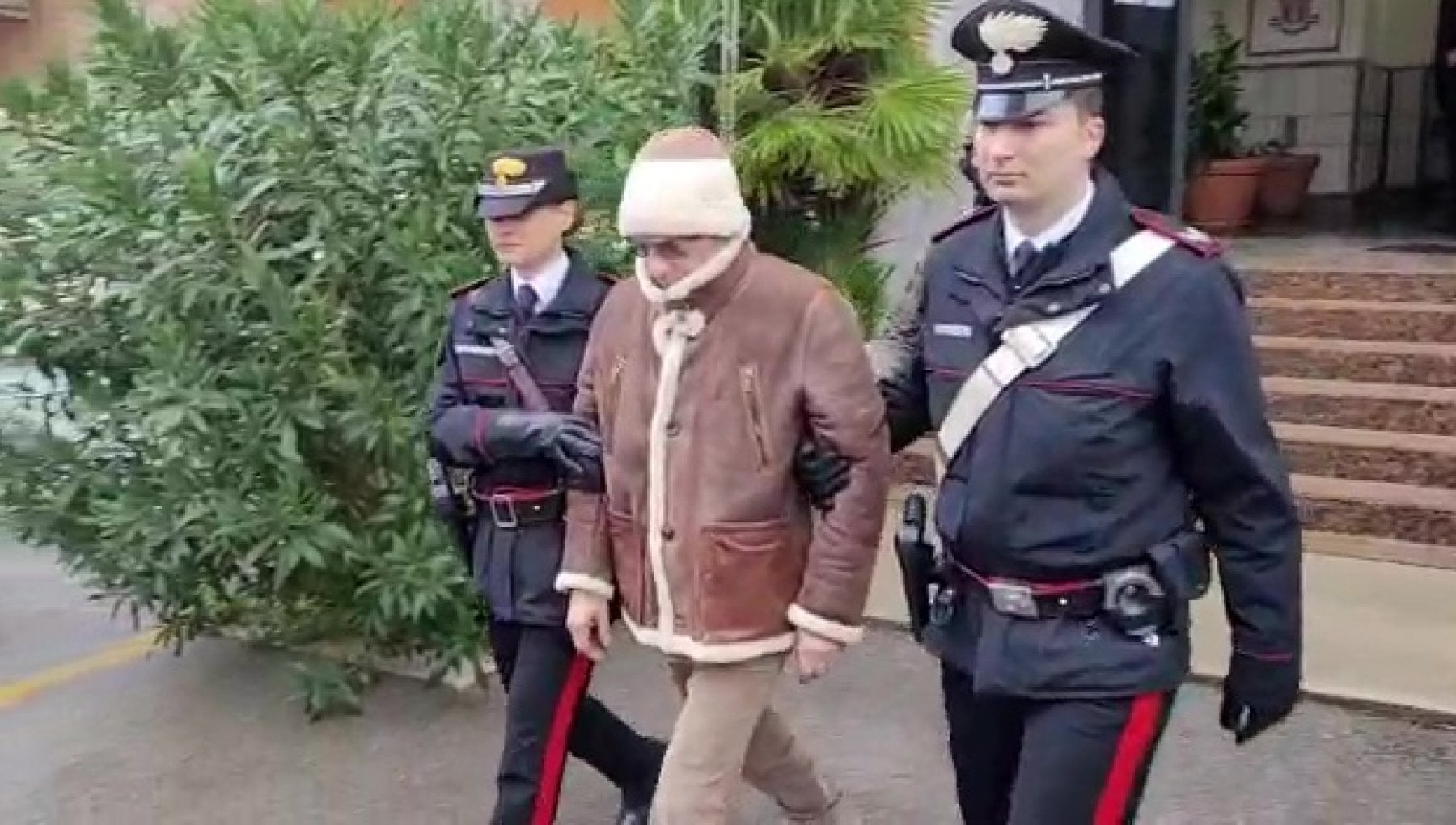 Matteo Messina Denaro vaccinato tre volte con il nome di Andrea ...