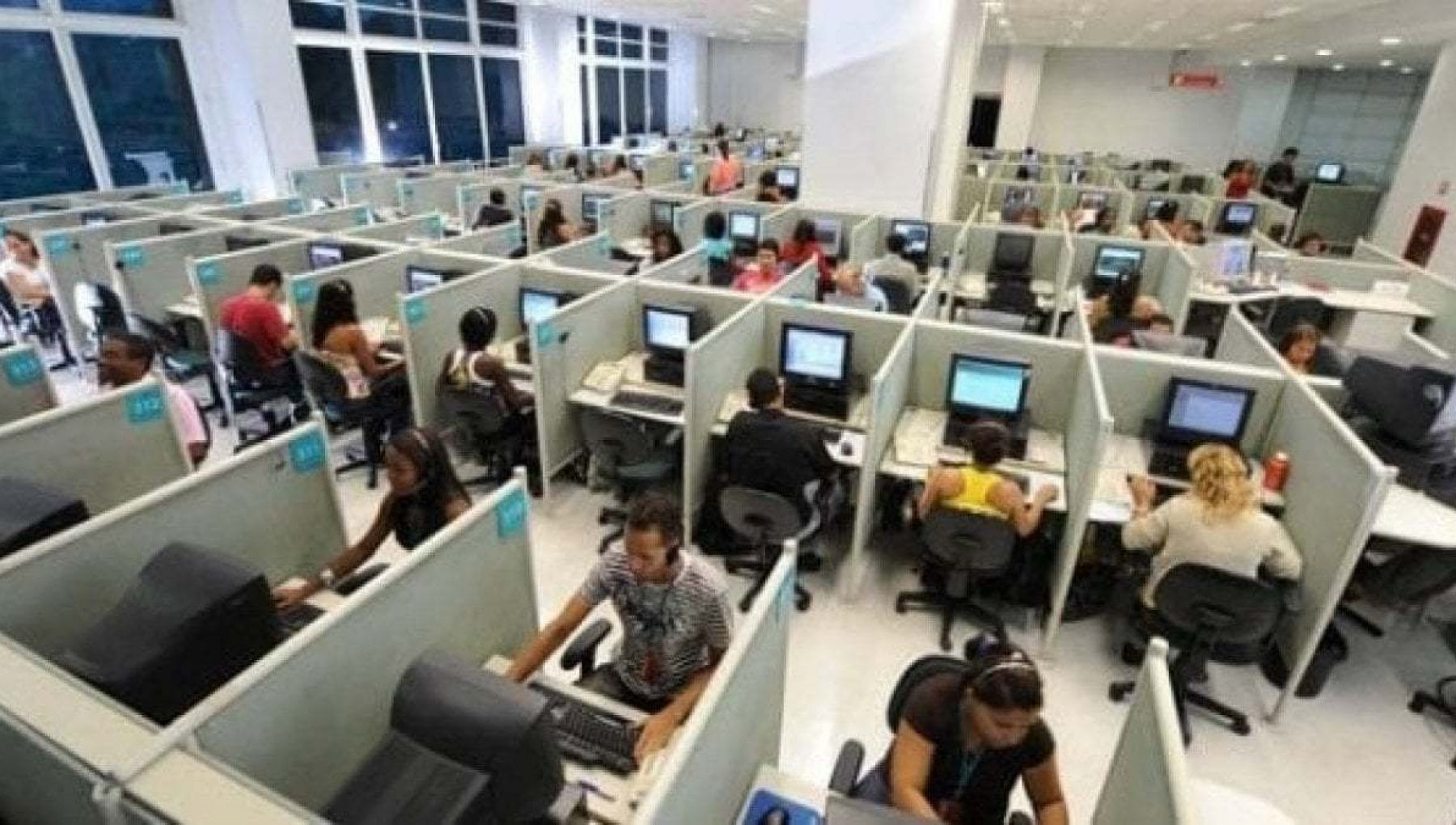 Almaviva, 420 operatori del call center nel limbo da cinque mesi - la ...