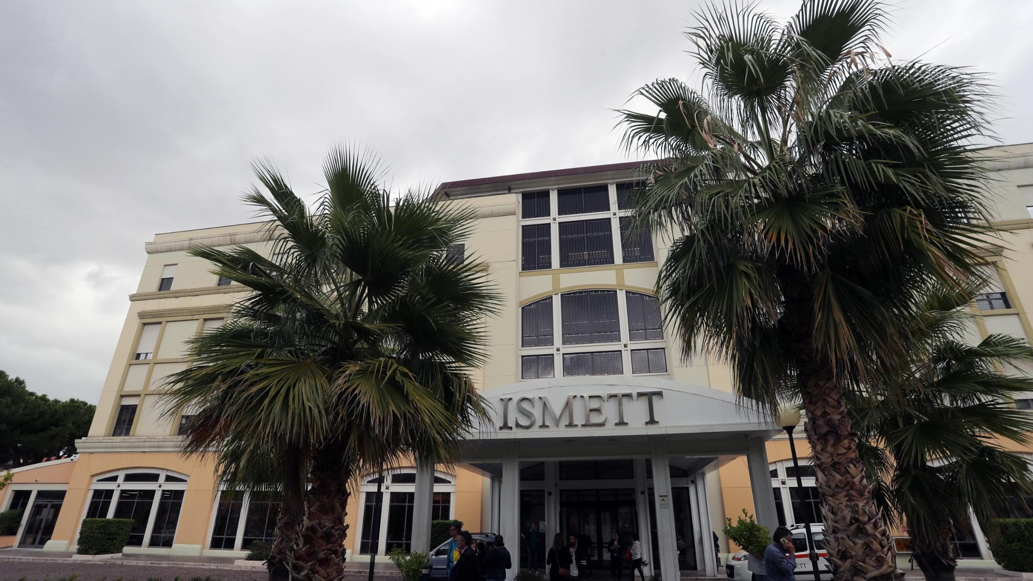 All’Ismett di Palermo trapianto di rene fra pazienti non compatibili, è ...