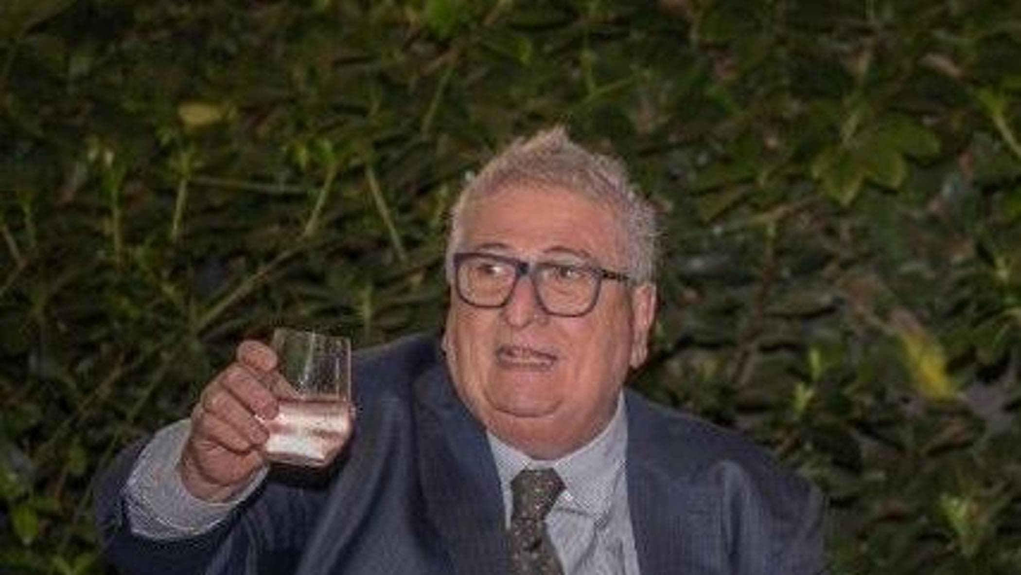 Salvatore Messina, il prof Zelig tra Porsche e Bahamas amico dei vip ...