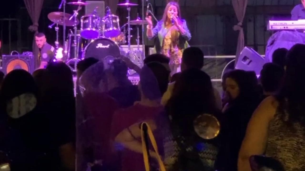 Palermo, una canzone in onore del boss Inzerillo. "Il quartiere piange ...