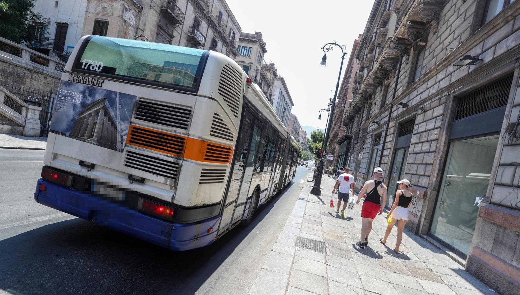 Via Roma, si cambia: da lunedì senso unico di marcia da piazza Sturzo a ...