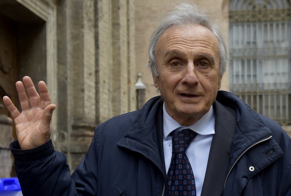Tanzi torna in tribunale a Parma, le foto - la Repubblica