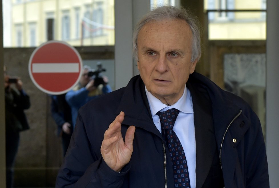 Tanzi torna in tribunale a Parma, le foto - la Repubblica