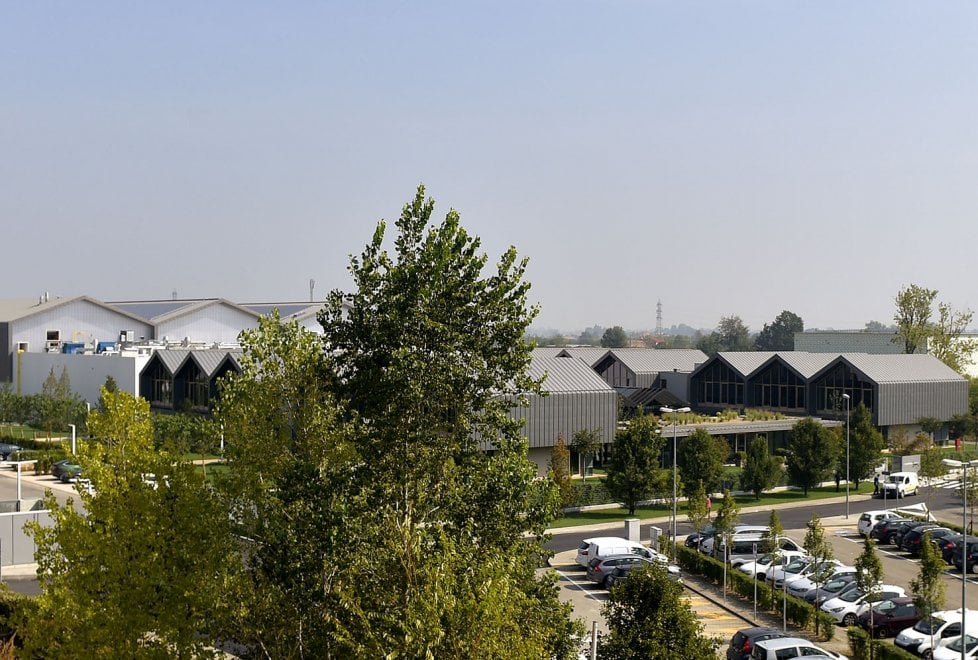 La bellezza ha una nuova casa: inaugurata la sede Davines a Parma - la ...