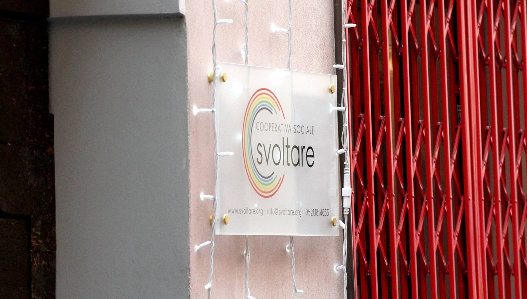 Svoltare: "Abbiamo 530 persone in carico e i conti correnti bloccati ...