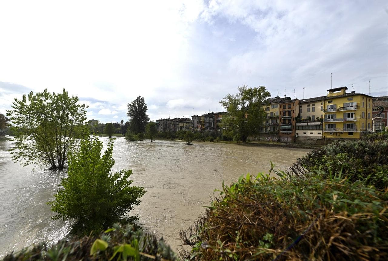 Parma voladora: il torrente in piena - foto - la Repubblica