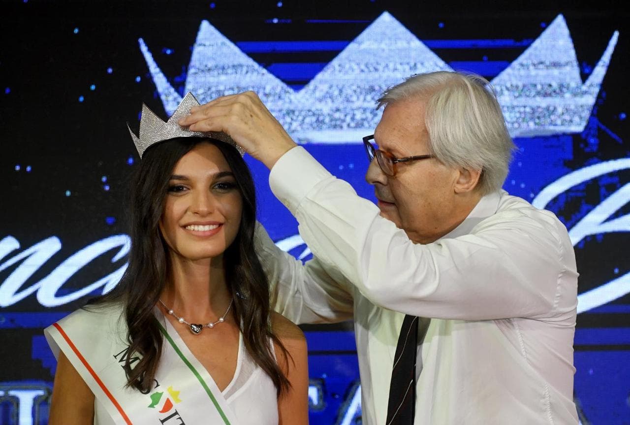 Miss Italia 2023 a Salsomaggiore incorona Francesca Bergesio - foto ...
