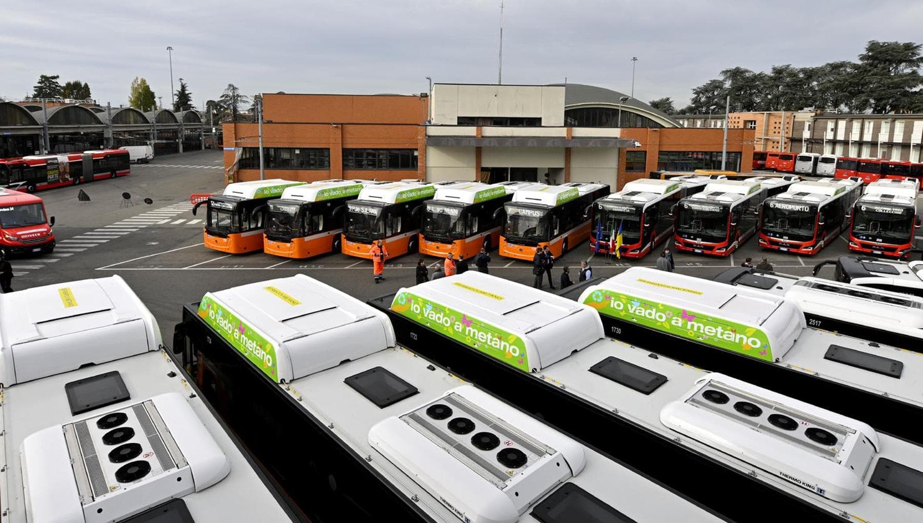 Trasporti, ecco i 25 nuovi bus della Tep - foto - la Repubblica