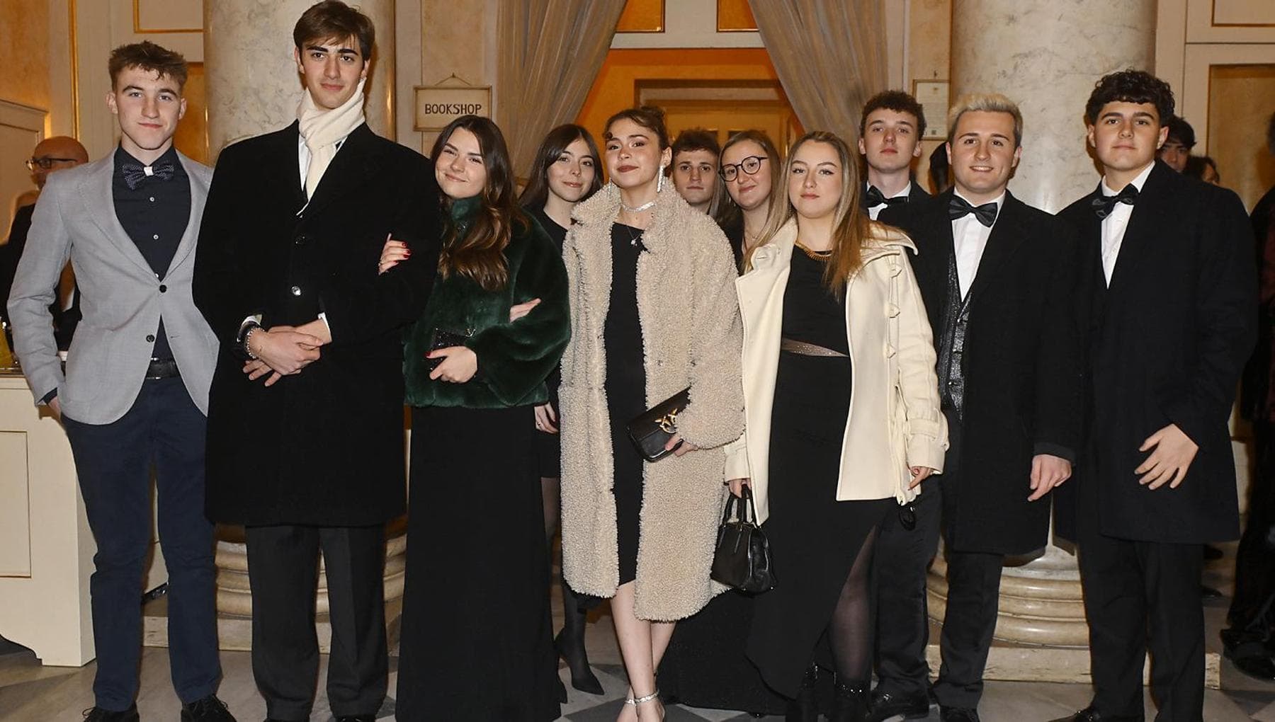 Il Barbiere di Siviglia apre la stagione lirica del Regio. Le foto nel ...