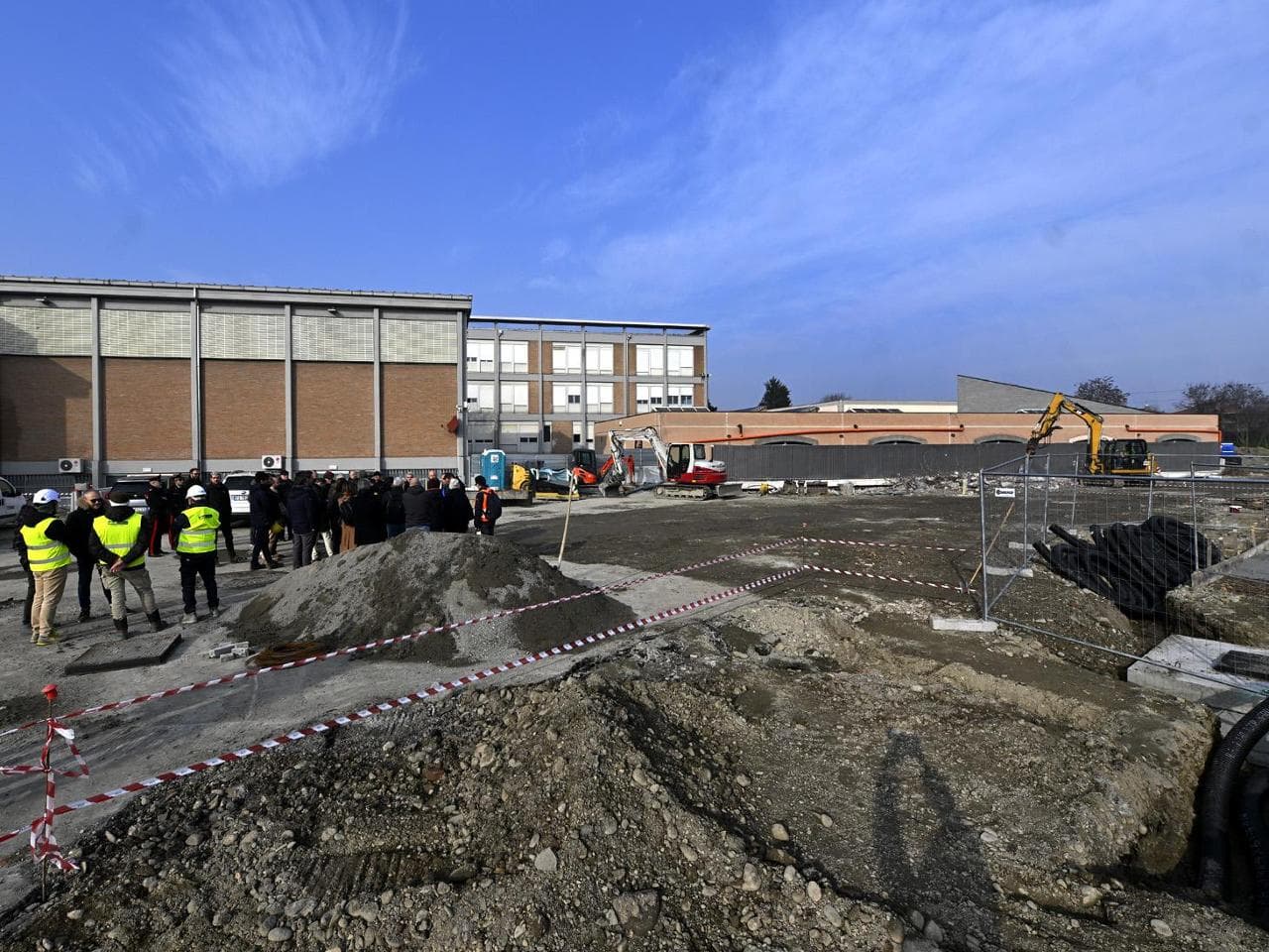 La prima pietra del nuovo Itis. Scuola pronta nel 2025 - foto - la ...