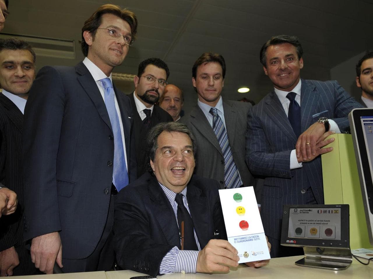 Addio a Giovanni Paolo Bernini: le foto in politica e la giustizia - la ...