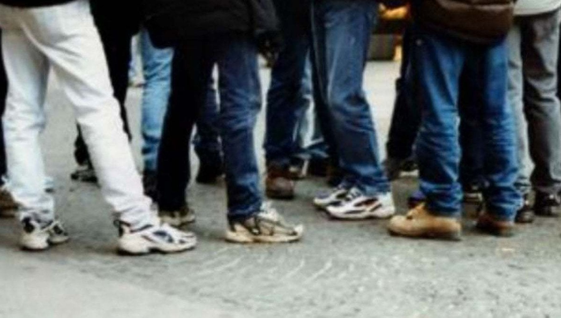 Sei La Spia Dei Prof Picchiano Un Compagno Di Scuola Denunciati In 7 Hanno Tra 13 E 15 Anni