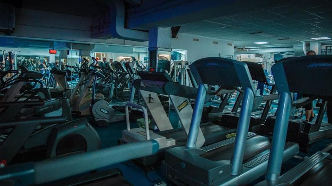 “La Mecca del bodybuilding” si apre a corsi fitness per tutte le ...