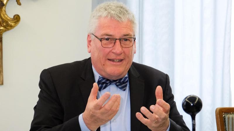 Schael chiede un milione alla Regione - la Repubblica