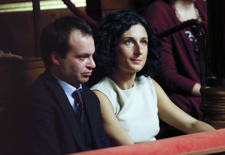 Senato, la moglie di Renzi segue il discorso dalla tribuna - la Repubblica