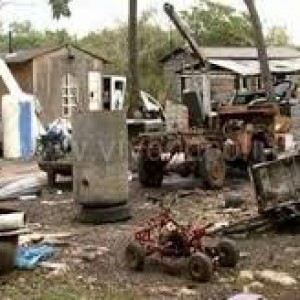 Napoli, riqualificazione del campo rom: un'occasione o un altro ghetto ...