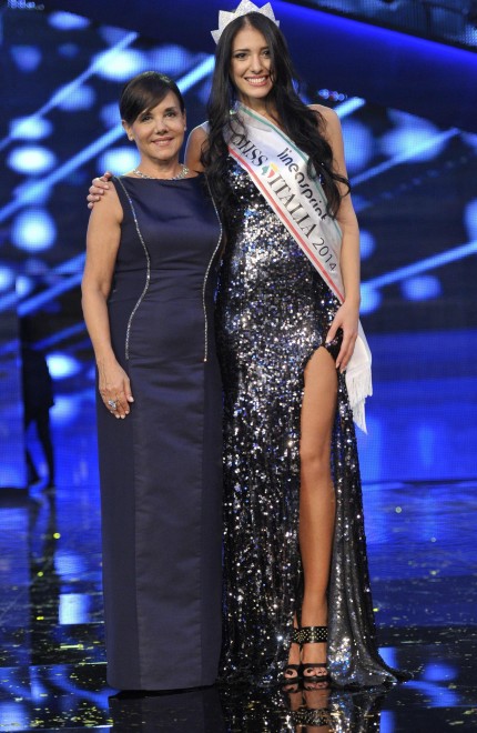 Miss Italia 2014: il fotoracconto della serata finale. Vince Clarissa ...