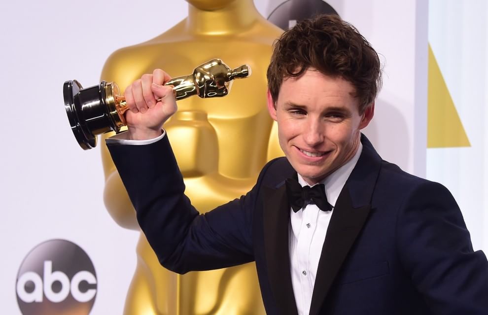 Eddie, la trasformazione dopo l'Oscar: Redmayne diventa una splendida ...