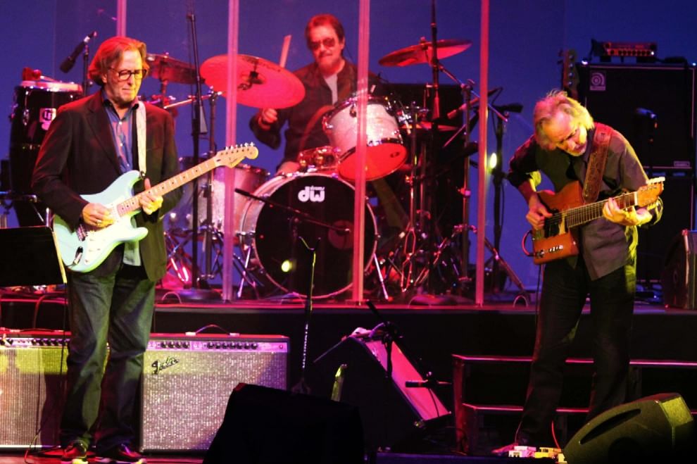 Buon compleanno, mr. Clapton. Il signore del rock compie 70 anni - la ...