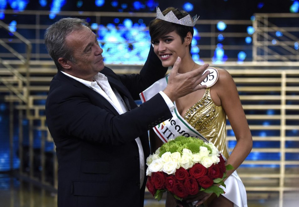 Miss Italia 2015, vince Alice Sabatini: il fotoracconto della finale ...