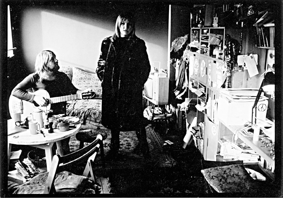 Robert Wyatt si racconta, esce la biografia "Different Every Time" - la ...