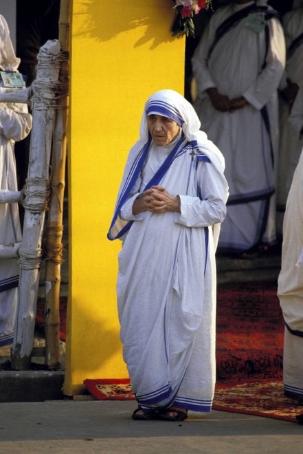 Madre Teresa Come Suora VITA DI MADRE TERESA DI CALCUTTA SANTA