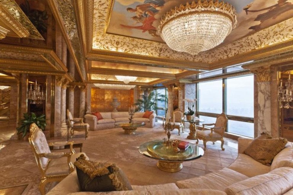 Usa 2016, dentro la Trump Tower: oro e marmi nella casa di Donald e ...