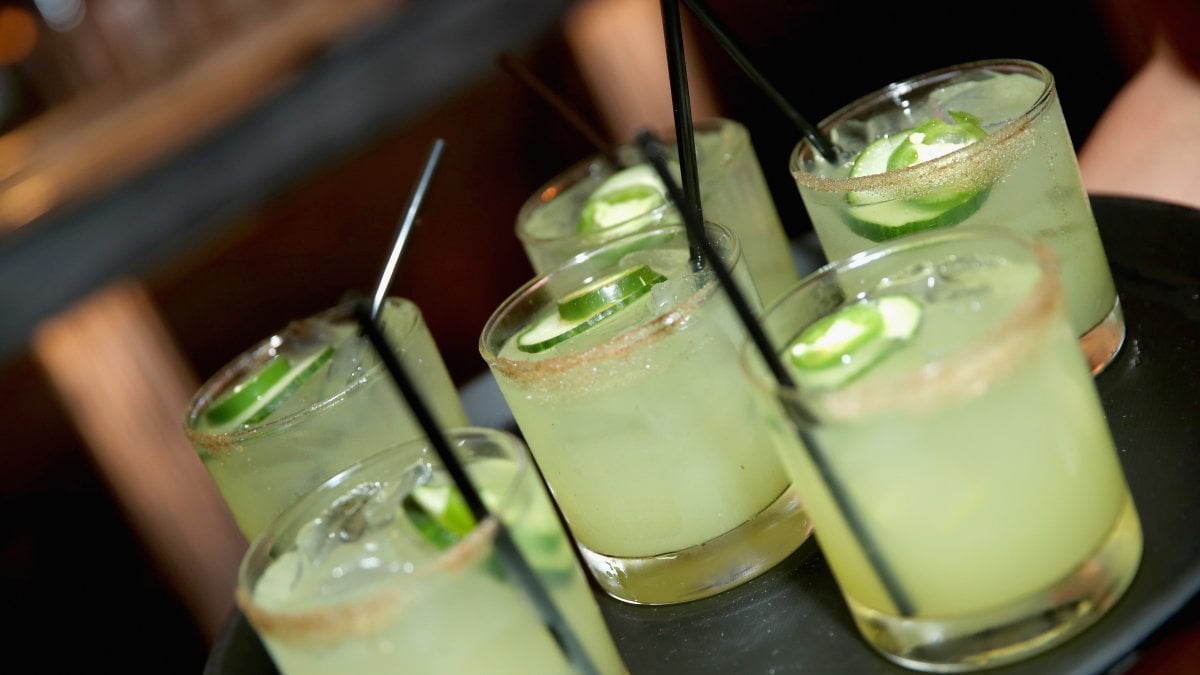 I cocktail del mito: dal Martini al Negroni, il meglio del bere ...