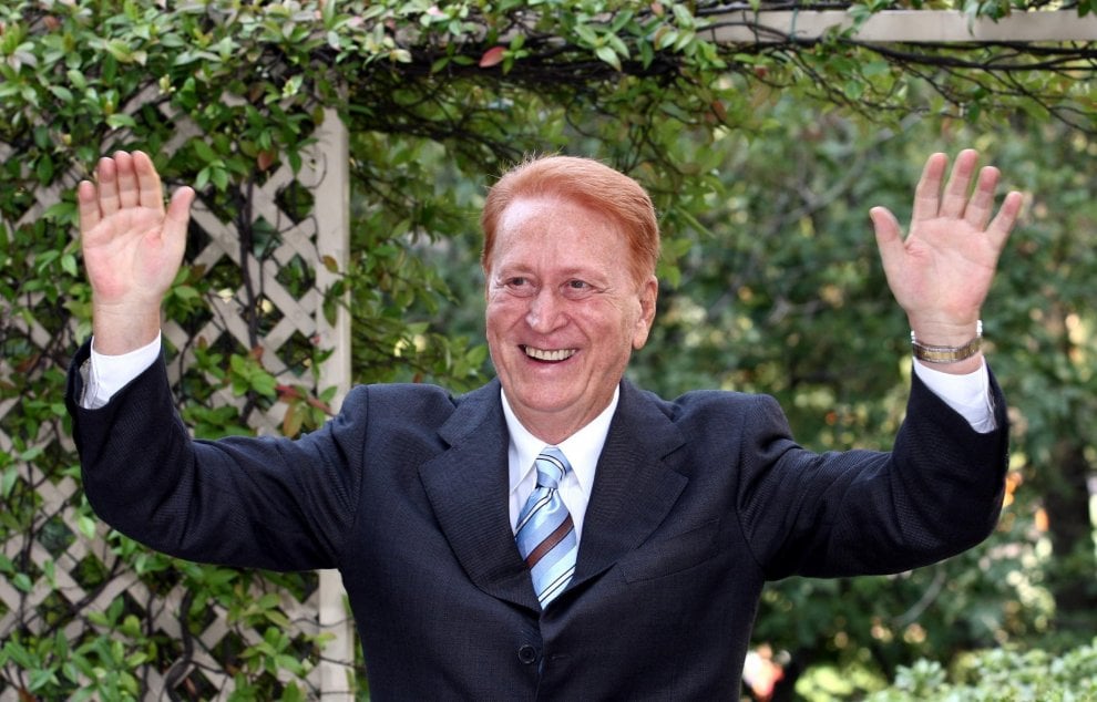 È morto Aldo Biscardi, rivoluzionò il calcio in tv - la Repubblica
